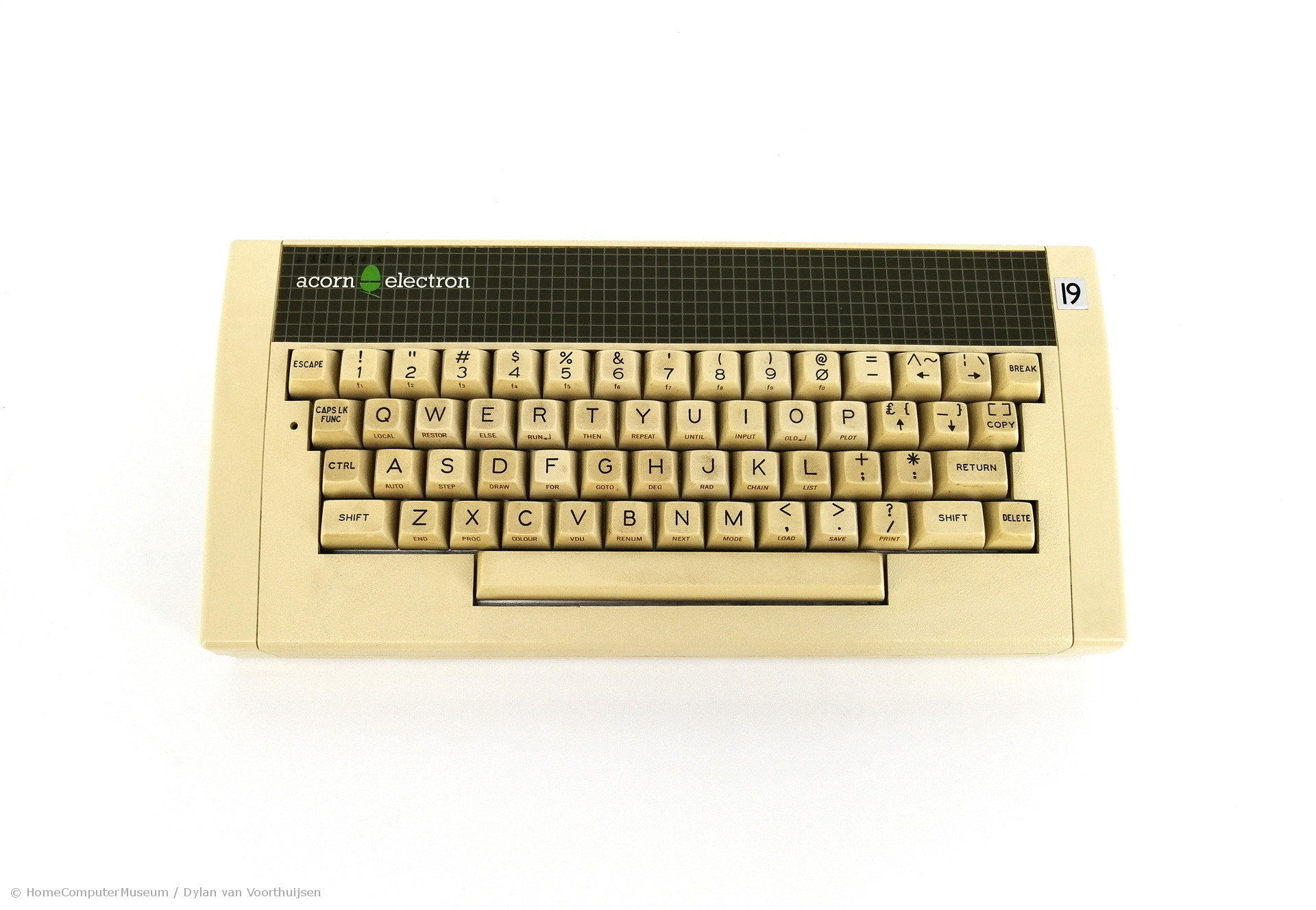 HomeComputerMuseum - Acorn Electron