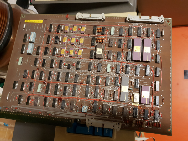 HomeComputerMuseum - Sperry-Univac 3039-01