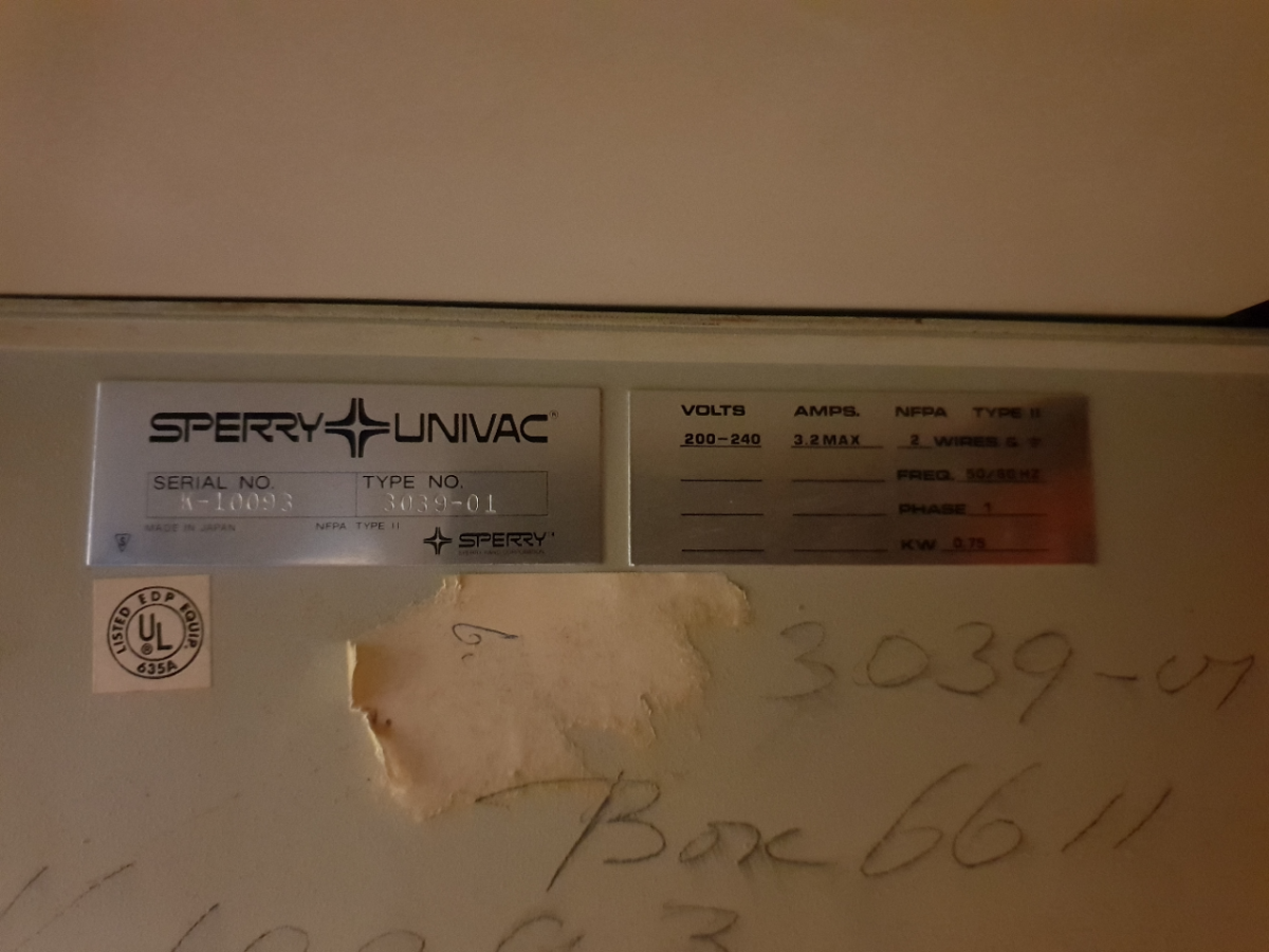 HomeComputerMuseum - Sperry-Univac 3039-01
