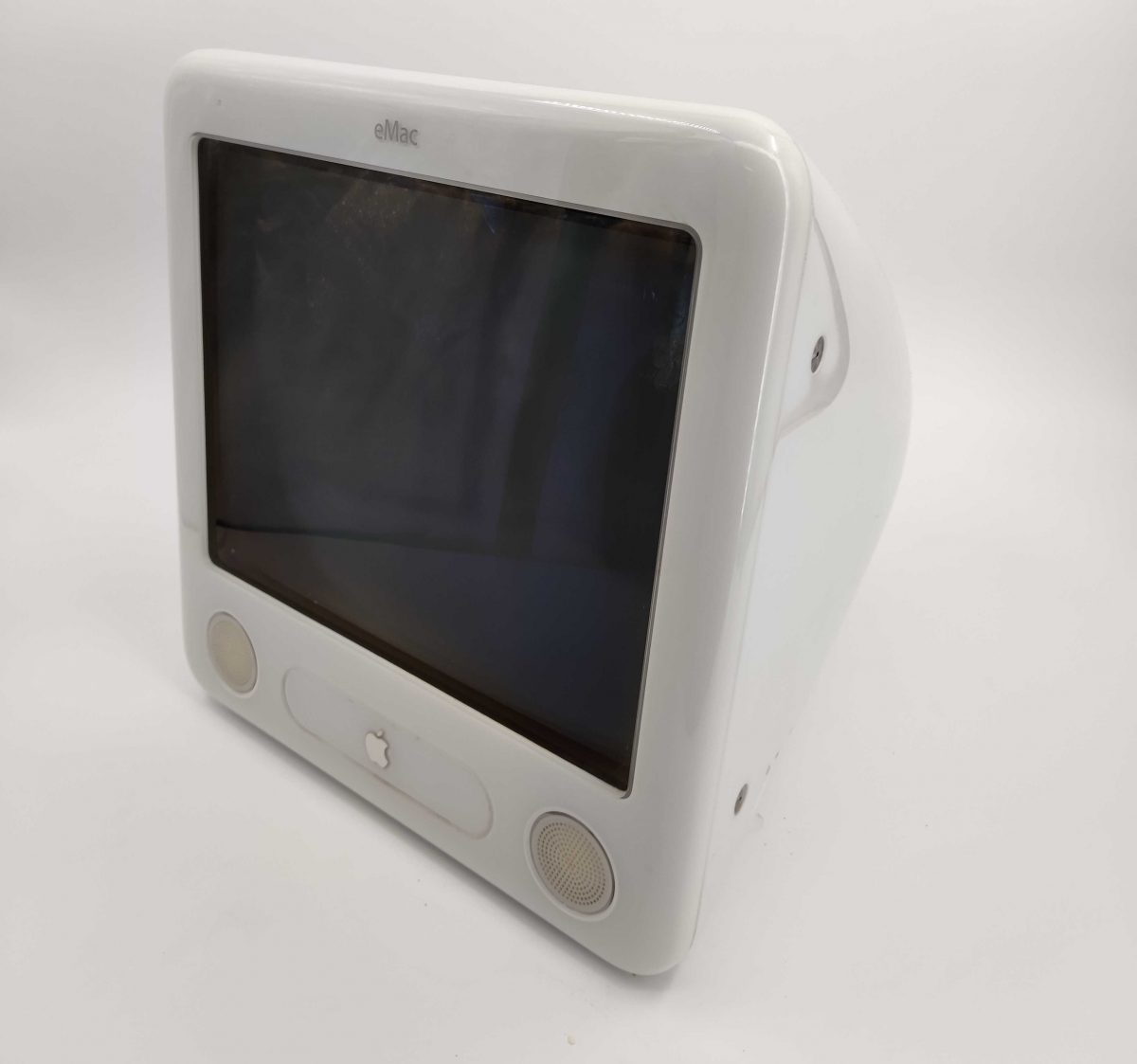 HomeComputerMuseum - eMac G4 / 1.25