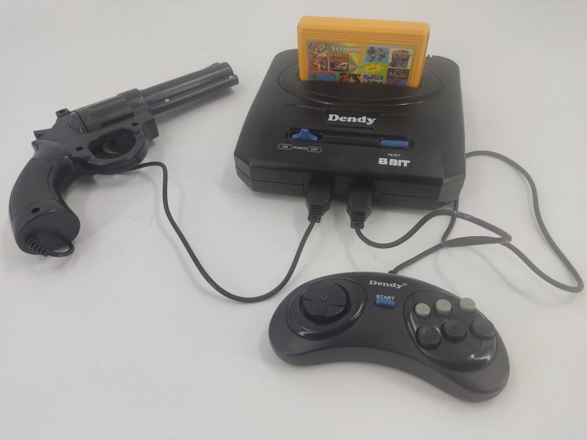 HomeComputerMuseum - Dendy 8 Bit Super Entertainment System